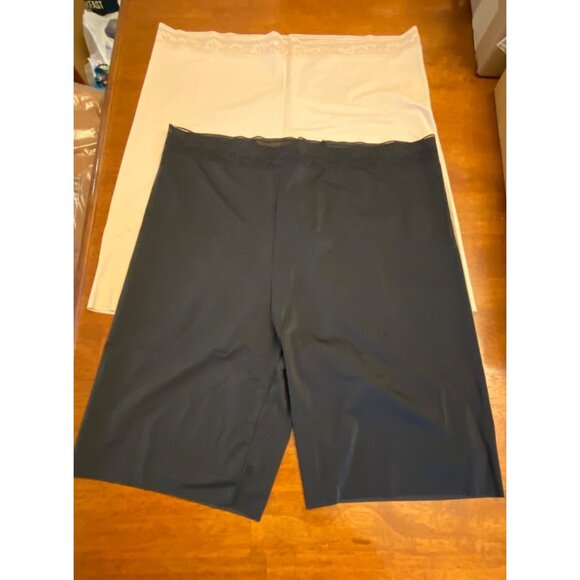 All Worthy Hunter McGrady | Intimates & Sleepwear | Set Of 2 Womens All ...